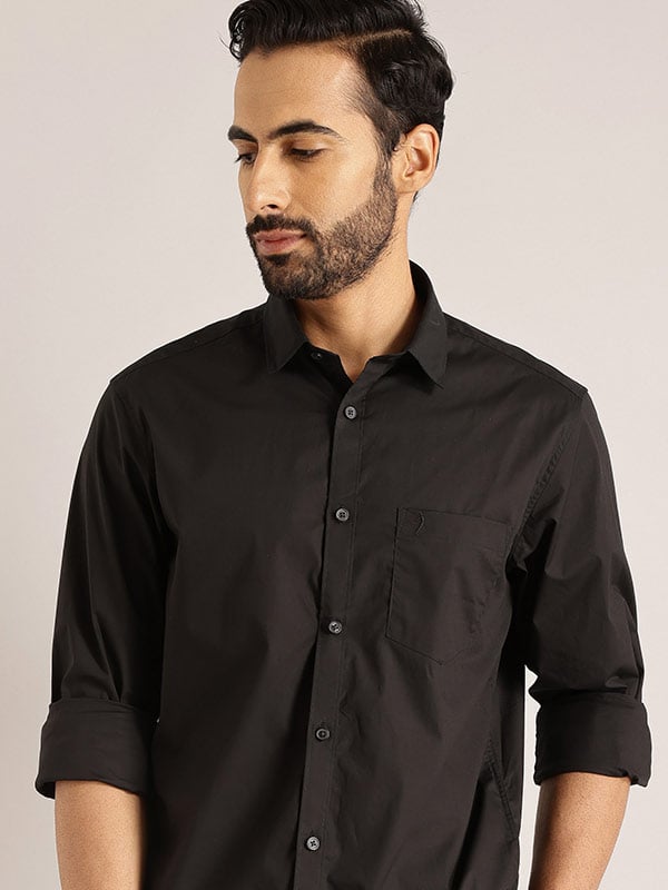 Buy Men's Solid Full Sleeve Cotton Stretch Shirt Online | Indian Terrain